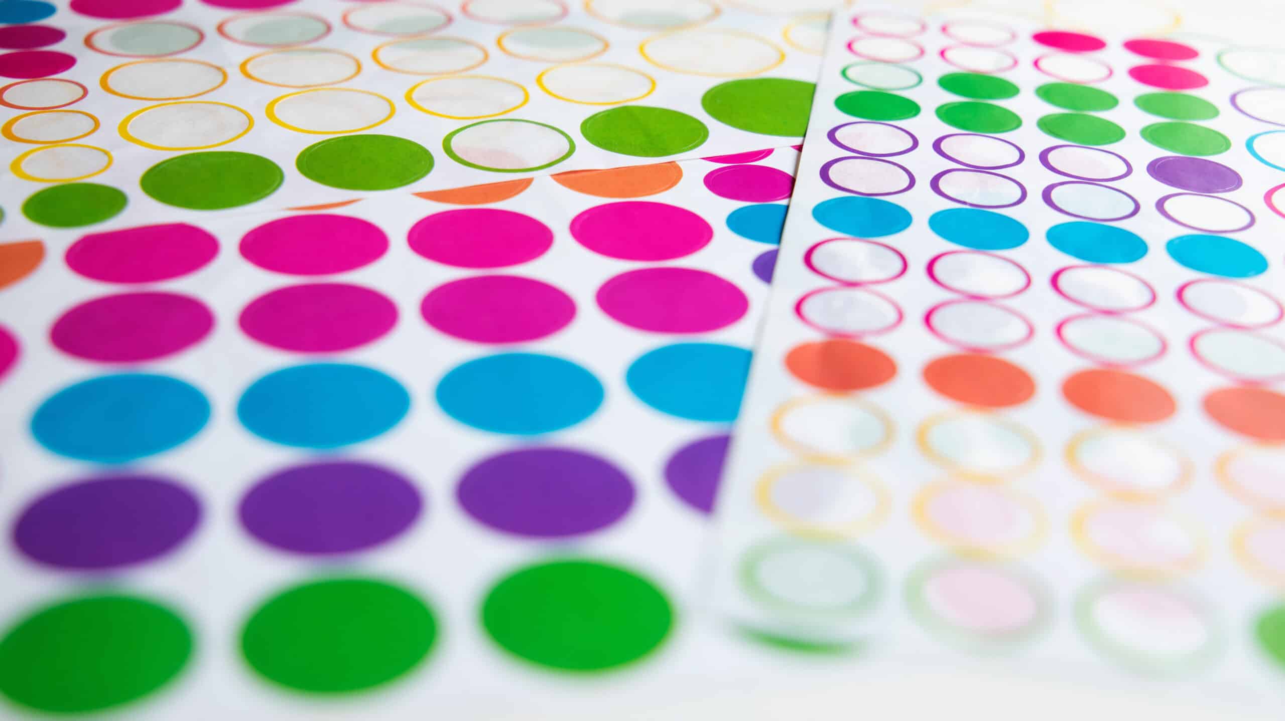 Creative Classroom Ideas Using Colored Dot Stickers for Teachers